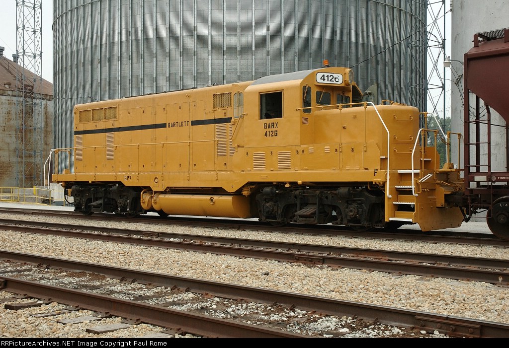 BARX 4126, ex CNW GP7 at Bartlett Grain